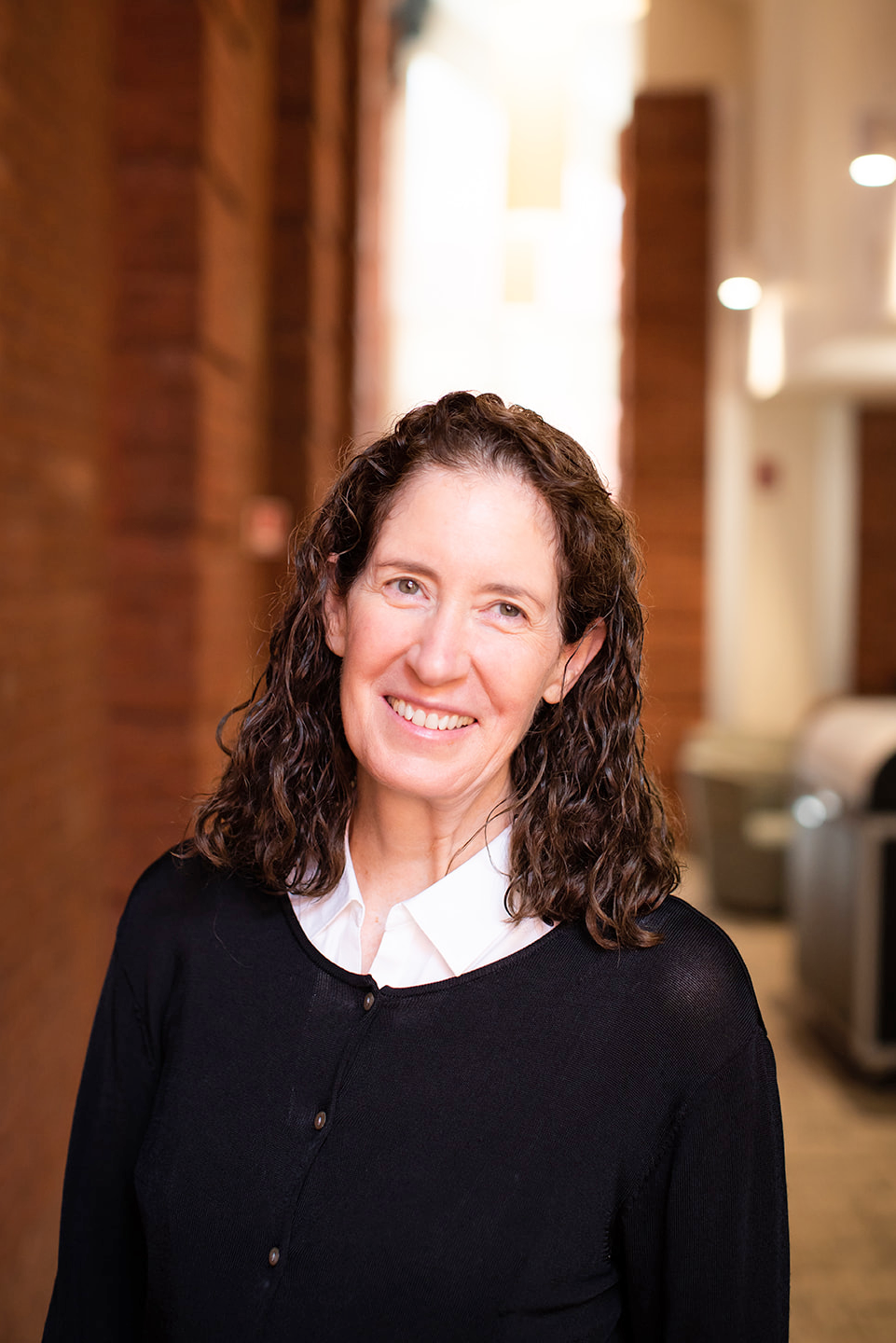 Elizabeth (Beth) Feeney, Ph.D. | Mount Holyoke College