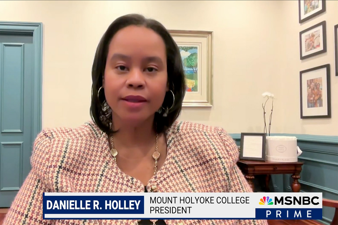 President Holley defends American higher education | Mount
