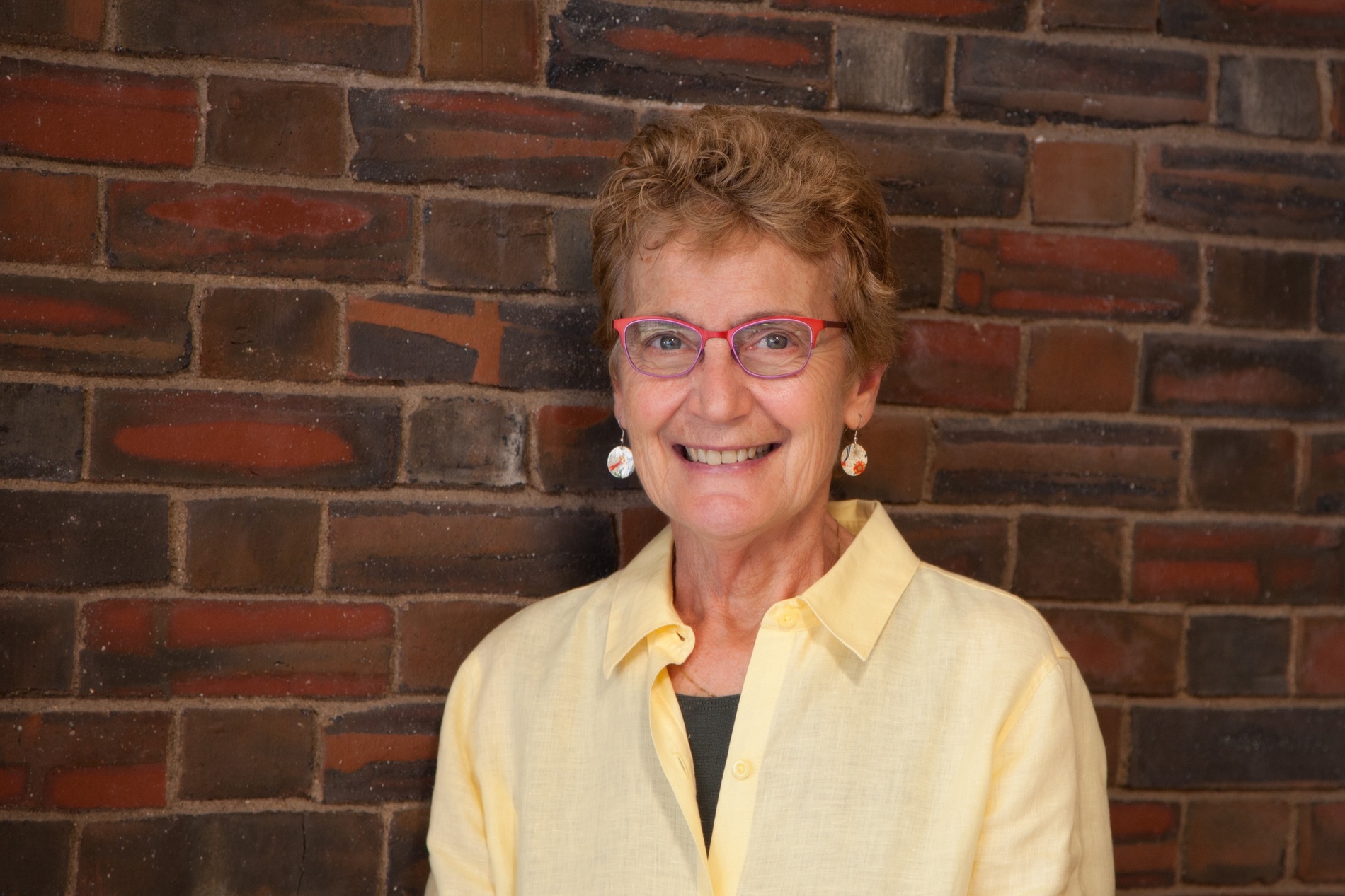 Sandra M. Lawrence | Mount Holyoke College